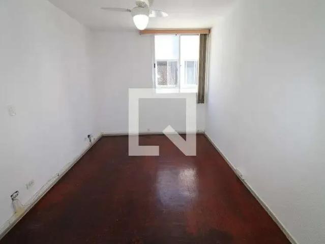 Apartamento para Locação em São José dos Campos/SP Centro 2 Quartos