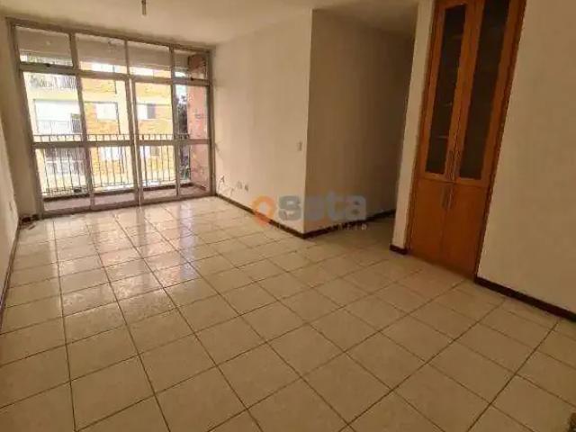 Apartamento para Locação em São José dos Campos/SP Centro 3 Quartos