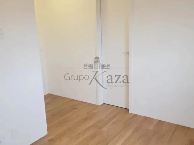 Apartamento para Locação em São José dos Campos/SP Bosque dos Eucaliptos 2 Quartos