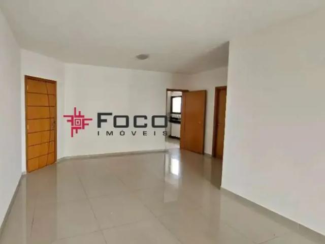 Apartamento para Locação em São José dos Campos/SP Jardim Esplanada 4 Quartos