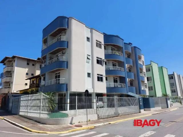 Apartamento para Locação em São José/SC Nossa Senhora do Rosário 2 Quartos