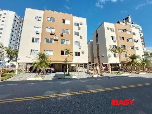 Apartamento para Locação em São José/SC Nossa Senhora do Rosário 2 Quartos