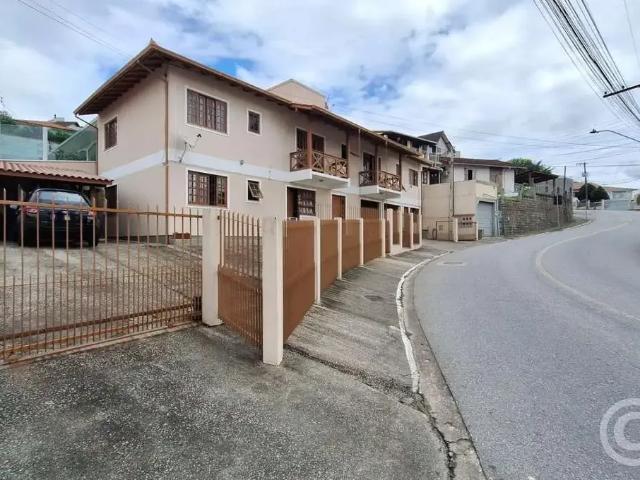 Apartamento para Locação em São José/SC Centro 2 Quartos