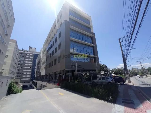 Apartamento para Locação em São José/SC Roçado 3 Quartos