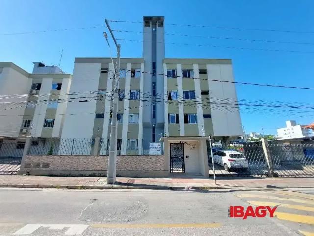 Apartamento para Locação em São José/SC Serraria 2 Quartos