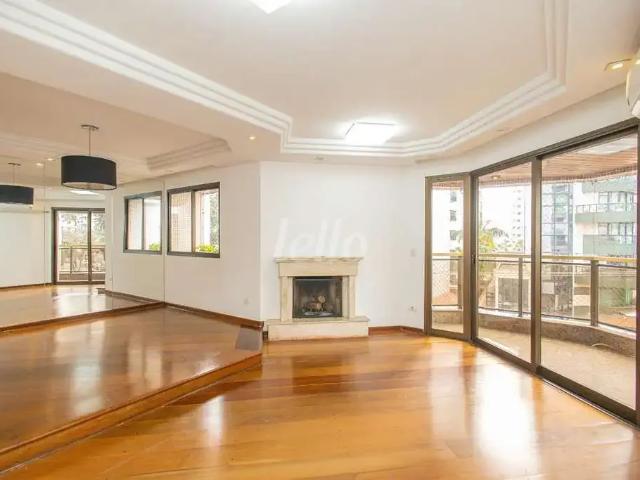 Apartamento para Locação em São Paulo/SP Tatuapé 4 Quartos