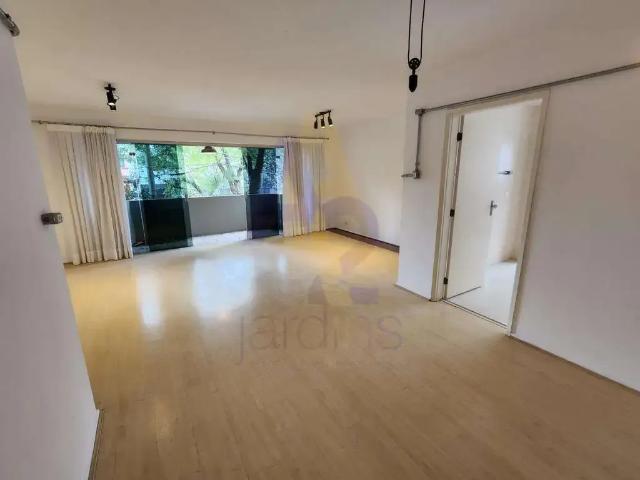 Apartamento para Locação em São Paulo/SP Vila Madalena 3 Quartos
