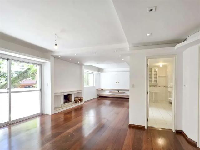 Apartamento para Locação em São Paulo/SP Vila Madalena 4 Quartos