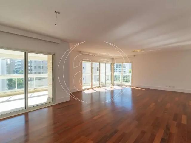 Apartamento para Locação em São Paulo/SP Vila Nova Conceição 3 Quartos