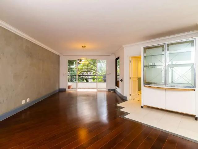 Apartamento para Locação em São Paulo/SP Vila Nova Conceição 4 Quartos