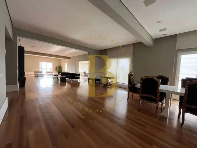 Apartamento para Locação em São Paulo/SP Vila Nova Conceição 4 Quartos