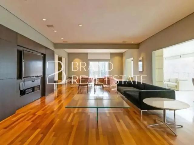 Apartamento para Locação em São Paulo/SP Vila Nova Conceição 4 Quartos