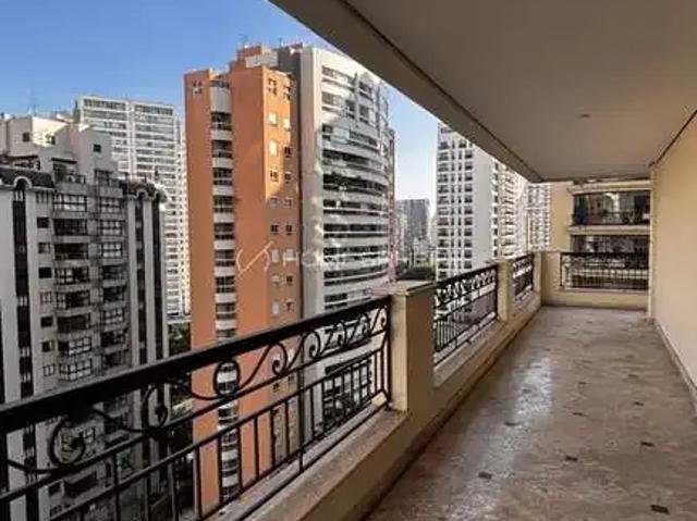 Apartamento para Locação em São Paulo/SP Vila Nova Conceição 4 Quartos