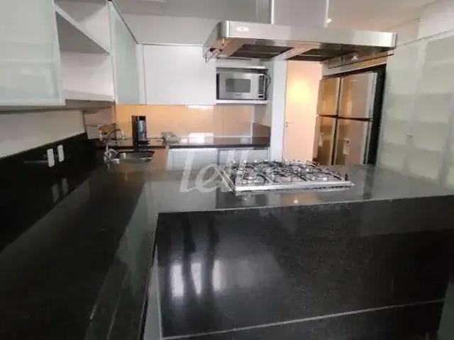 Apartamento para Locação em São Paulo/SP Vila Nova Conceição 5 Quartos