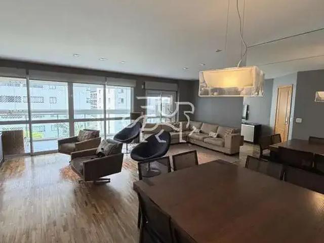 Apartamento para Locação em São Paulo/SP Vila Olímpia 4 Quartos