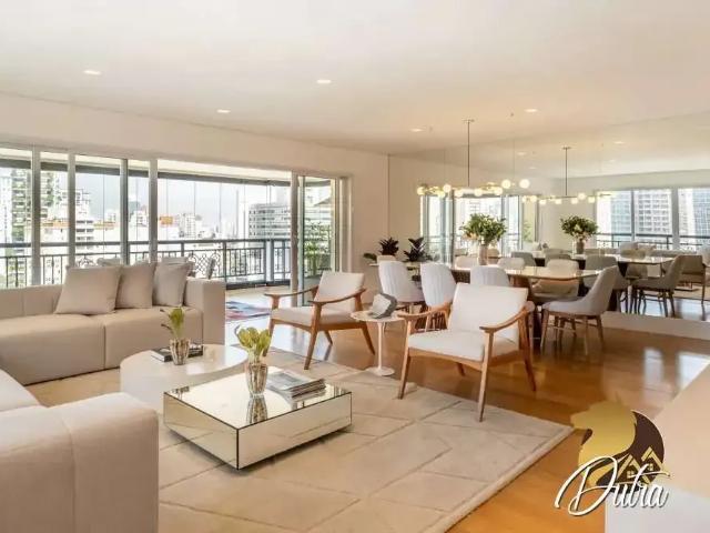 Apartamento para Locação em São Paulo/SP Vila Olímpia 4 Quartos