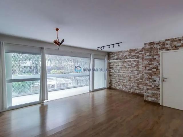 Apartamento para Locação em São Paulo/SP Vila Andrade 3 Quartos