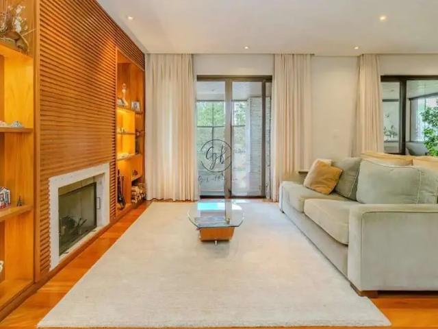 Apartamento para Locação em São Paulo/SP Vila Andrade 4 Quartos