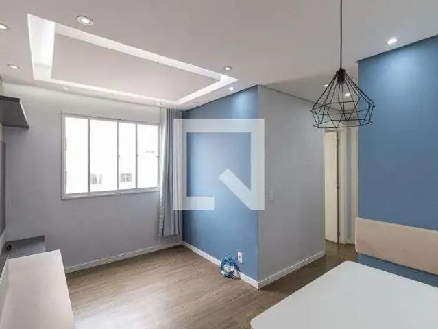 Apartamento para Locação em São Paulo/SP Vila Carmosina 2 Quartos