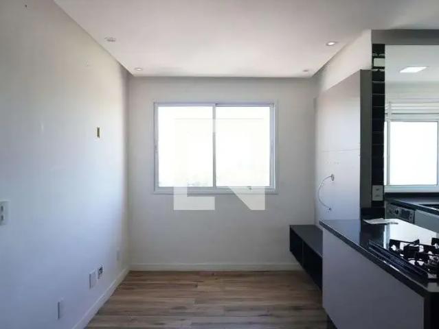 Apartamento para Locação em São Paulo/SP Vila Carmosina 2 Quartos