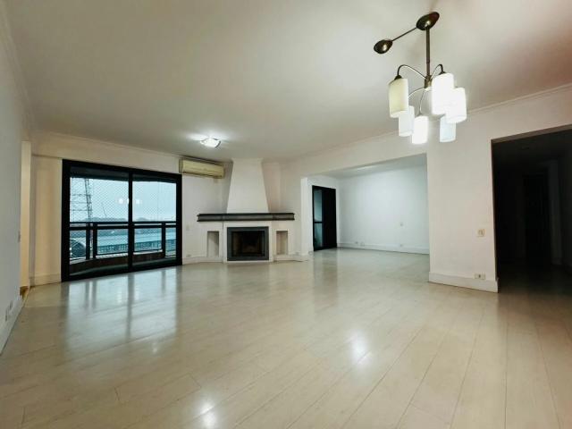 Apartamento para Locação em São Paulo/SP Vila Congonhas 3 Quartos