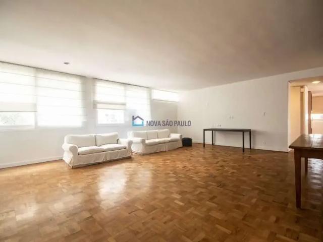 Apartamento para Locação em São Paulo/SP Vila Gertrudes 1 Quartos