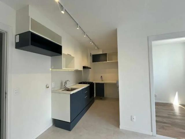 Apartamento para Locação em São Paulo/SP Vila Gomes 2 Quartos