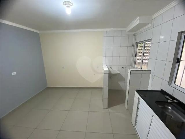 Apartamento para Locação em São Paulo/SP Vila Industrial