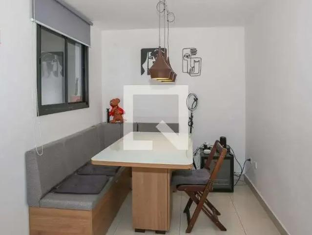 Apartamento para Locação em São Paulo/SP Vila Romana 2 Quartos