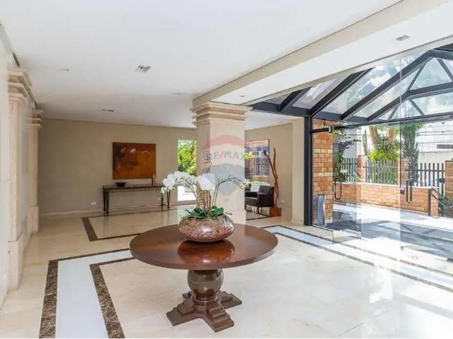 Apartamento para Locação em São Paulo/SP Vila Uberabinha 3 Quartos