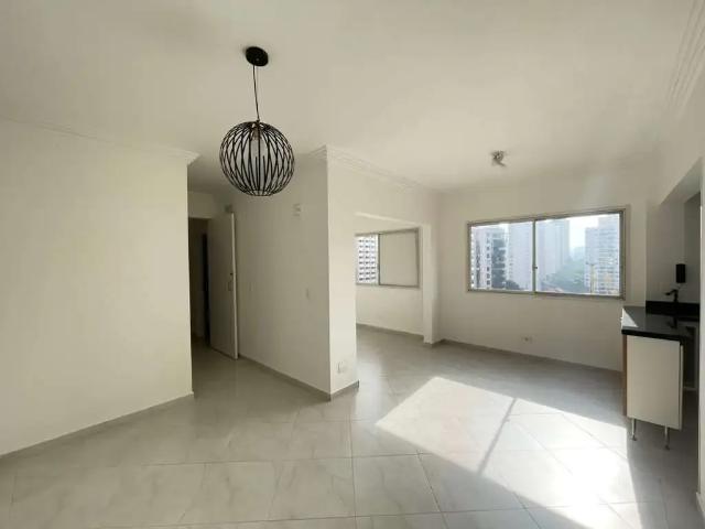 Apartamento para Locação em São Paulo/SP Vila Uberabinha 2 Quartos
