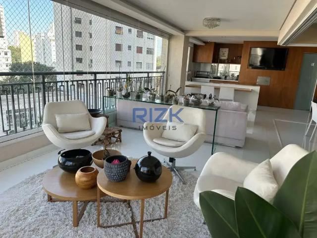 Apartamento para Locação em São Paulo/SP Aclimação 4 Quartos