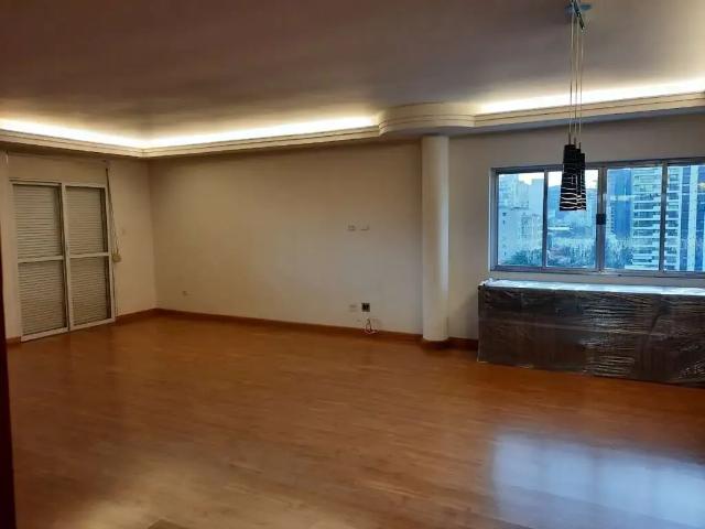 Apartamento para Locação em São Paulo/SP Aclimação 3 Quartos