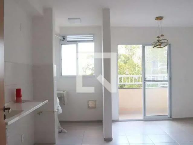 Apartamento para Locação em São Paulo/SP Água Branca 2 Quartos
