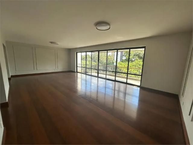 Apartamento para Locação em São Paulo/SP Alto da Boa Vista 4 Quartos