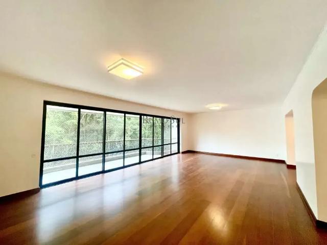 Apartamento para Locação em São Paulo/SP Alto da Boa Vista 4 Quartos