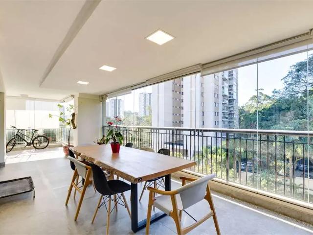 Apartamento para Locação em São Paulo/SP Alto da Boa Vista 4 Quartos