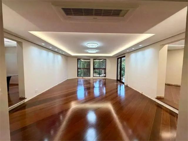 Apartamento para Locação em São Paulo/SP Alto da Boa Vista 4 Quartos
