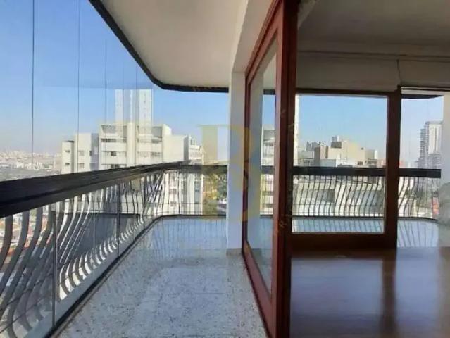 Apartamento para Locação em São Paulo/SP Alto da Lapa 4 Quartos