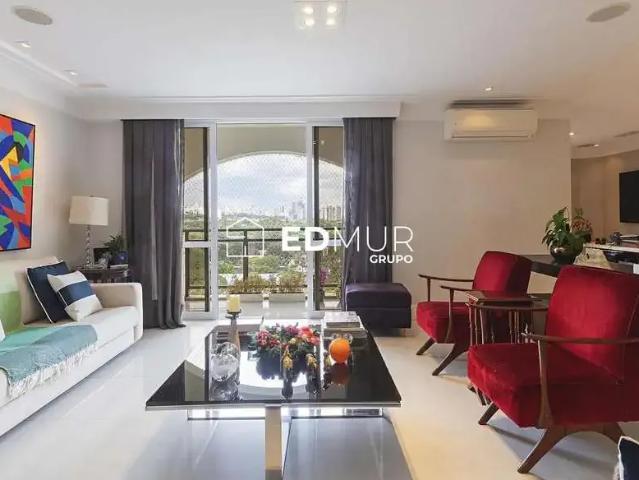 Apartamento para Locação em São Paulo/SP Alto de Pinheiros 4 Quartos