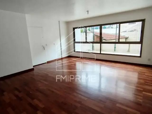 Apartamento para Locação em São Paulo/SP Alto de Pinheiros 3 Quartos