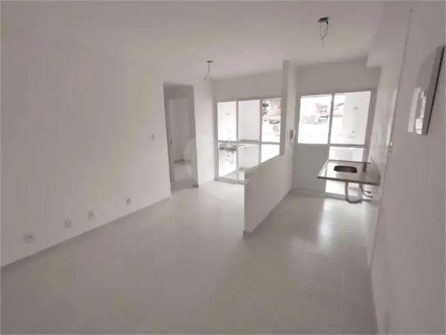Apartamento para Locação em São Paulo/SP Artur Alvim 2 Quartos