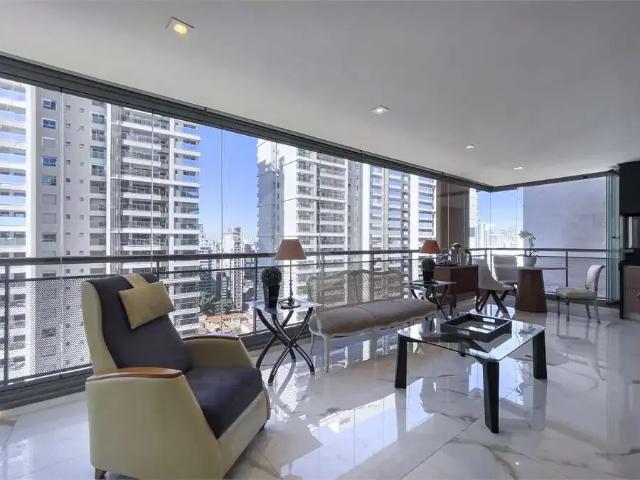 Apartamento para Locação em São Paulo/SP Brooklin 4 Quartos