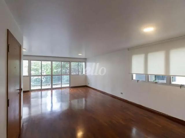 Apartamento para Locação em São Paulo/SP Campo Belo 3 Quartos