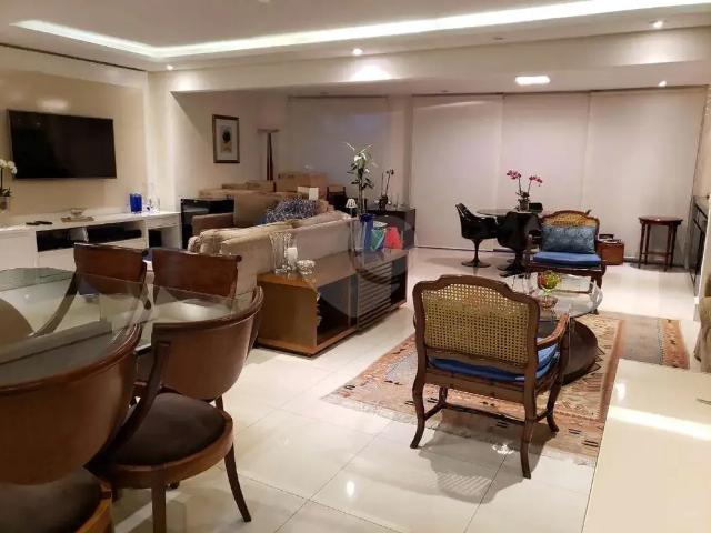 Apartamento para Locação em São Paulo/SP Campo Belo 3 Quartos