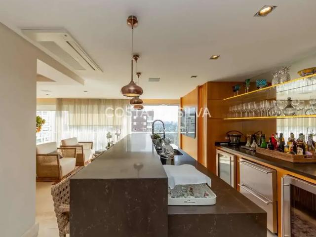 Apartamento para Locação em São Paulo/SP Campo Belo 3 Quartos