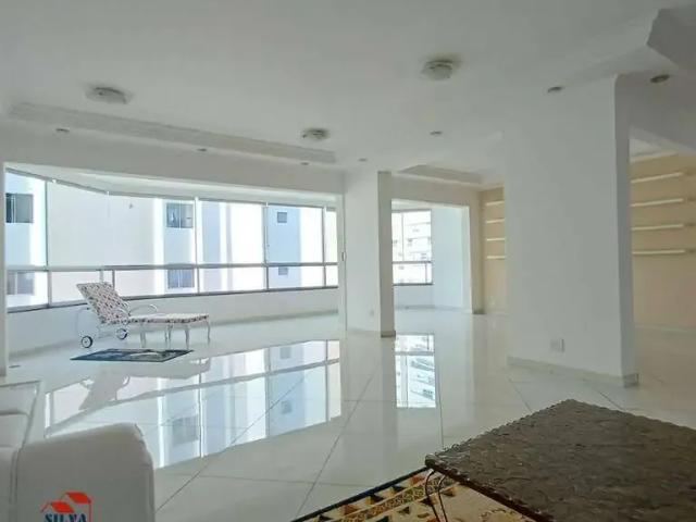 Apartamento para Locação em São Paulo/SP Campo Belo 3 Quartos