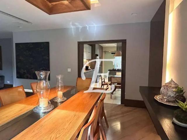 Apartamento para Locação em São Paulo/SP Campo Belo 4 Quartos