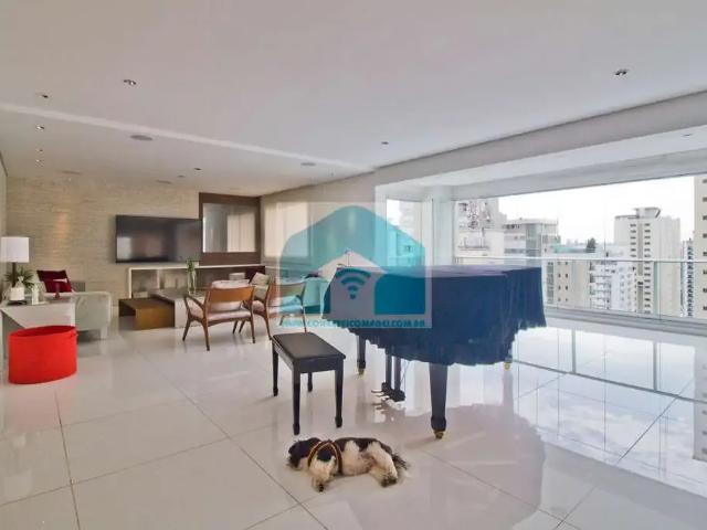 Apartamento para Locação em São Paulo/SP Campo Belo 4 Quartos
