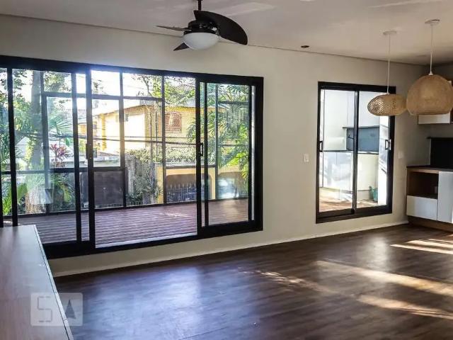 Apartamento para Locação em São Paulo/SP Chácara Santo Antônio 2 Quartos